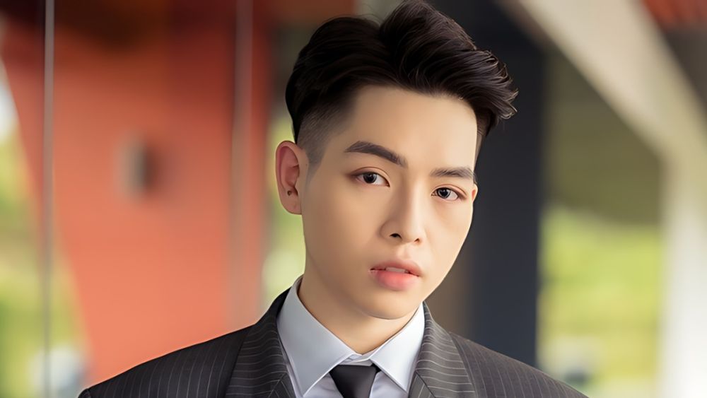 Top 15 ca sĩ Việt Nam nổi tiếng, nhiều fan nhất hiện nay